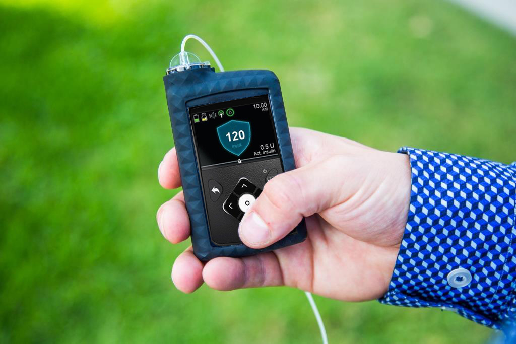 How to Care For Your MiniMed™ Insulin Pump | Medtronic